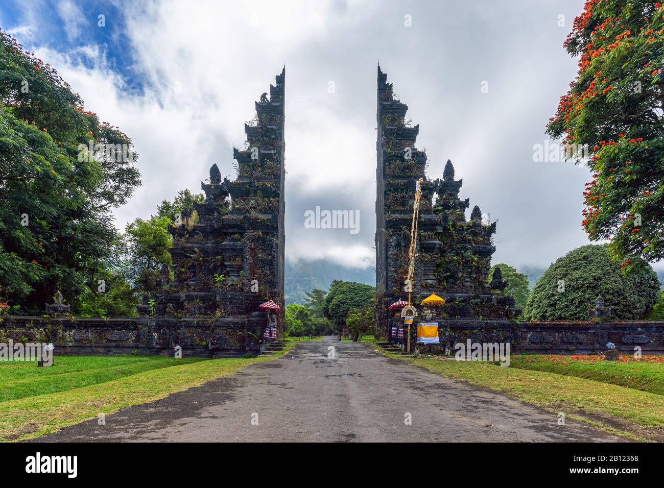 Big entrance gate in Bali, Indonesia Stock Photo - Alamy