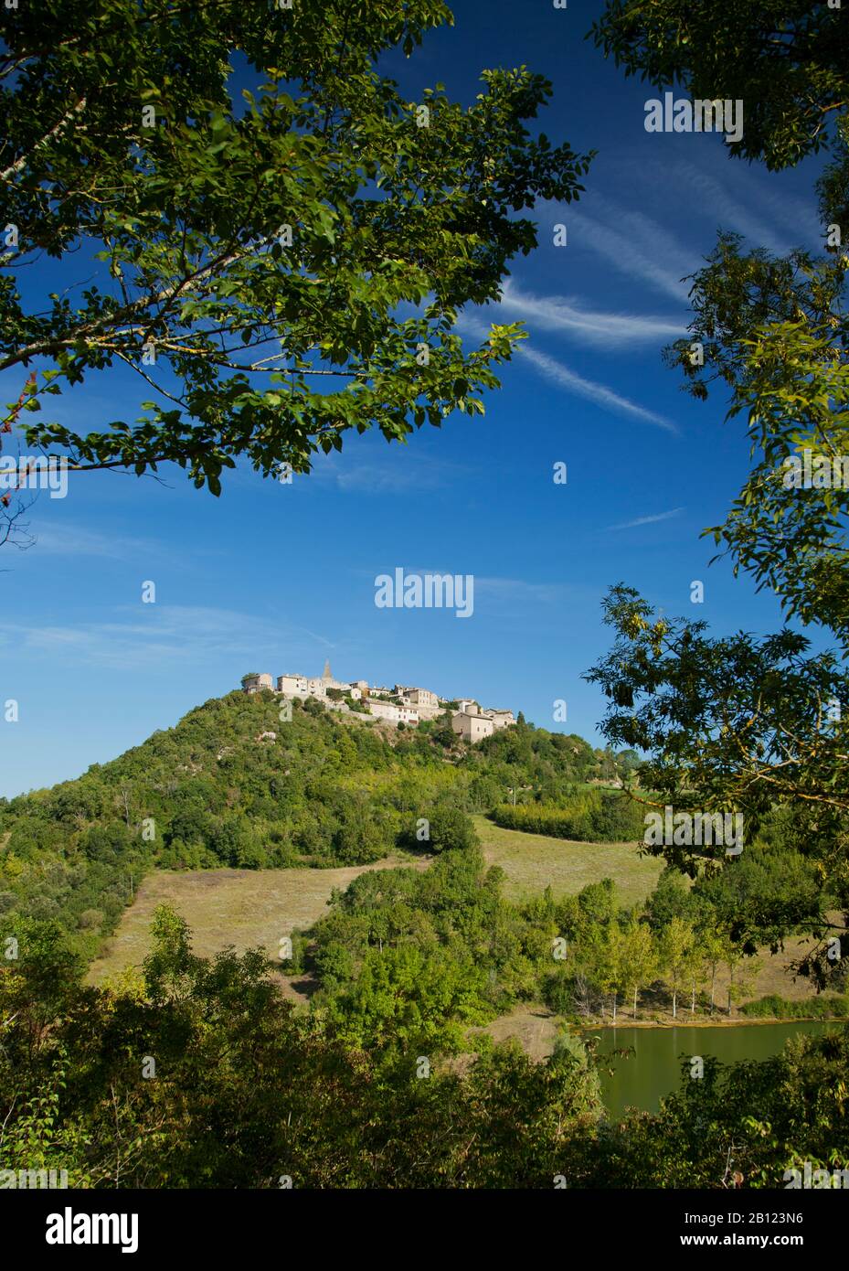 Medieval hilltop village hi-res stock photography and images - Alamy