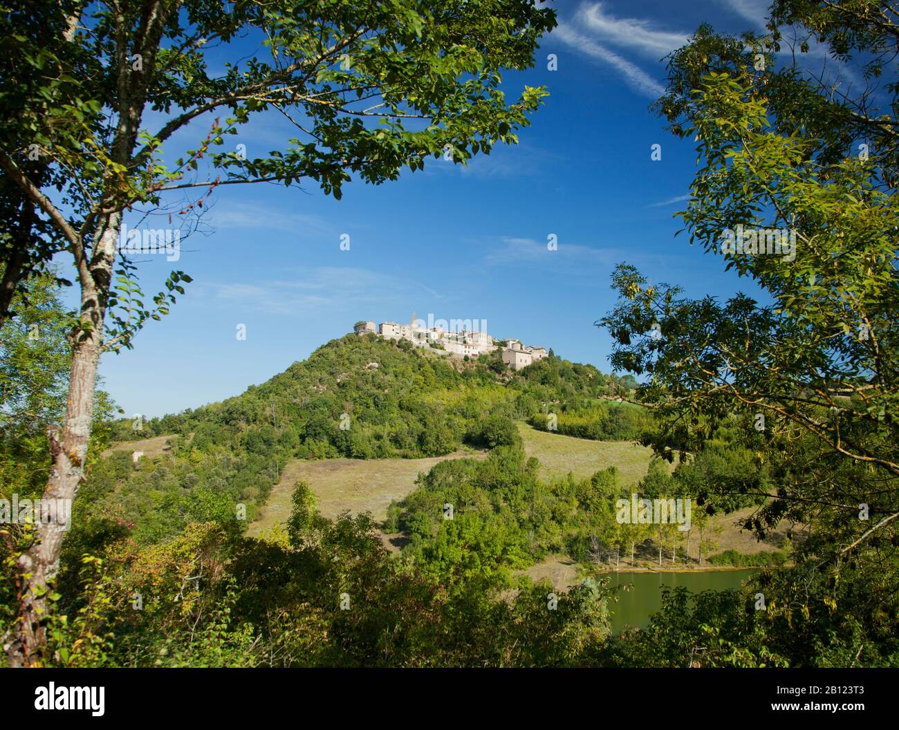 Medieval hilltop village hi-res stock photography and images - Alamy