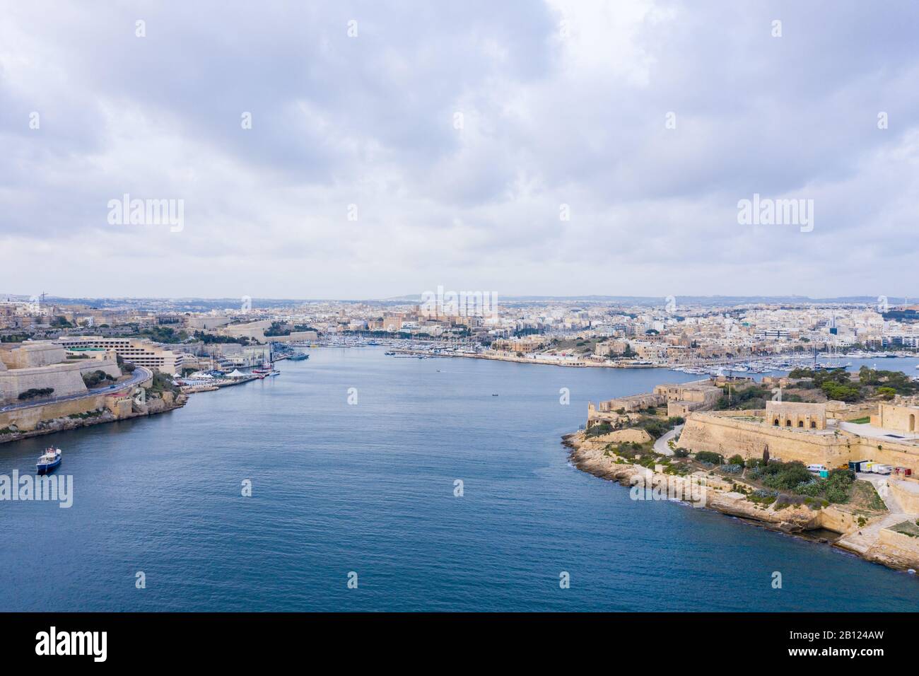Aerial view valletta city sunset hi-res stock photography and images ...