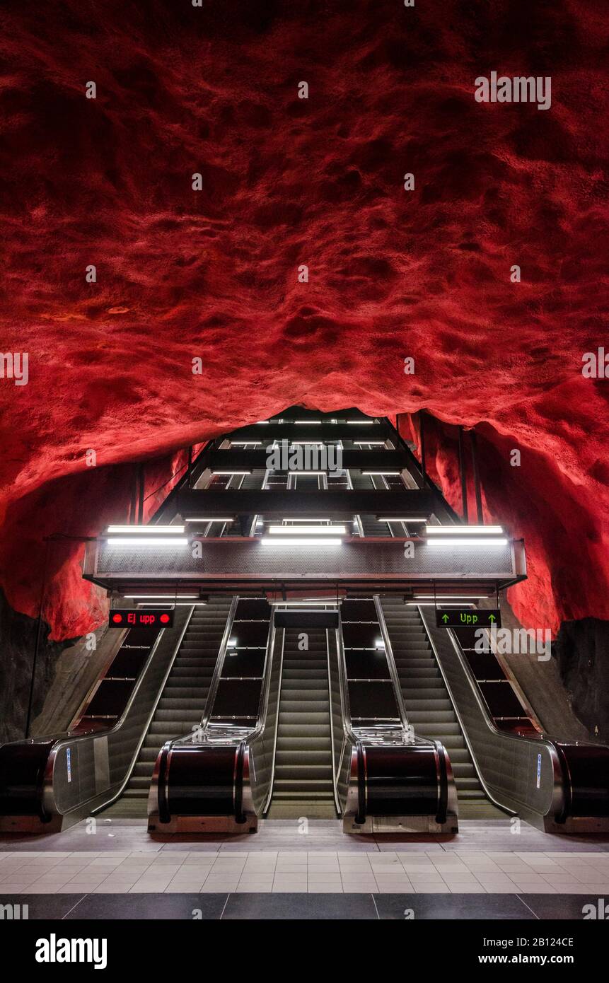 Solna centrum metro hi-res stock photography and images - Alamy