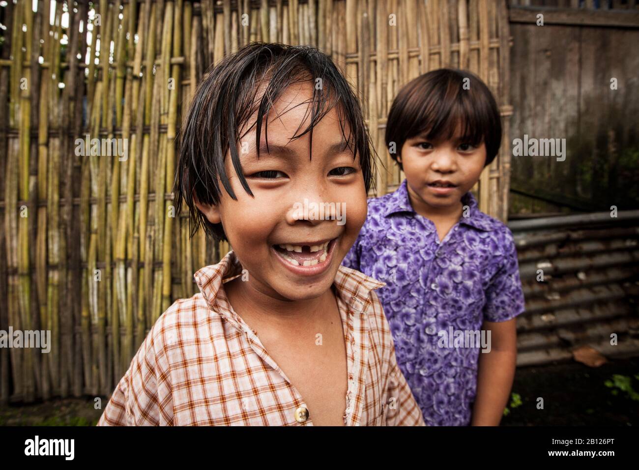 Myanmar slum children hi-res stock photography and images - Alamy