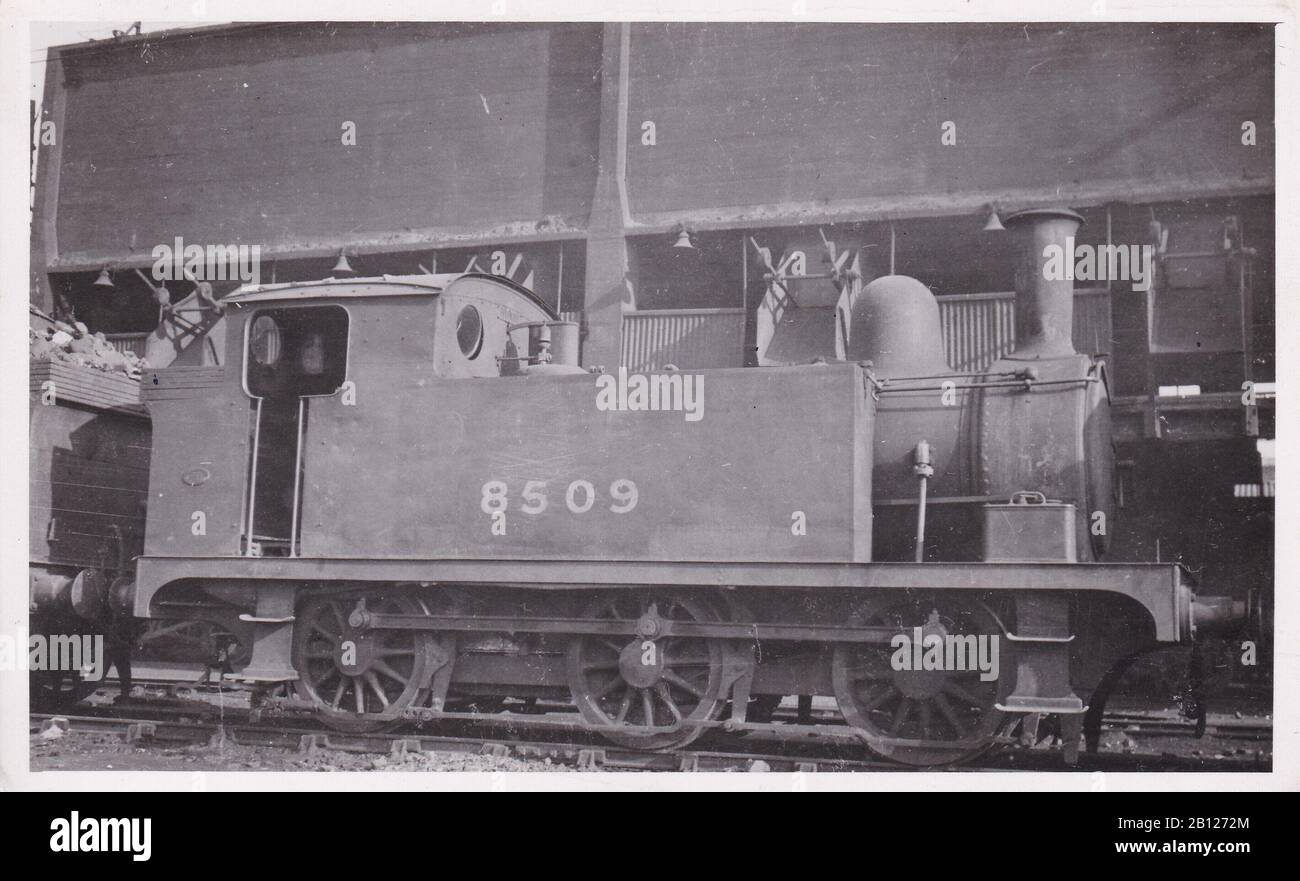 Vintage black and white photo of steam locomotive train - Engine 8509 ...
