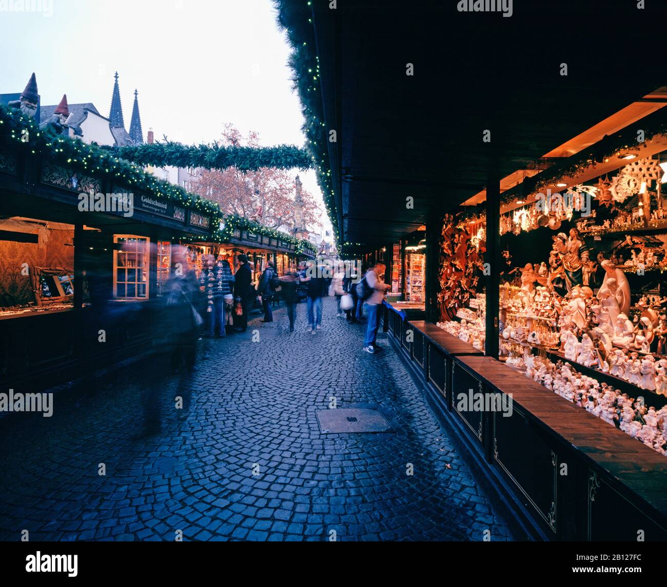 Old town cologne hi-res stock photography and images - Alamy