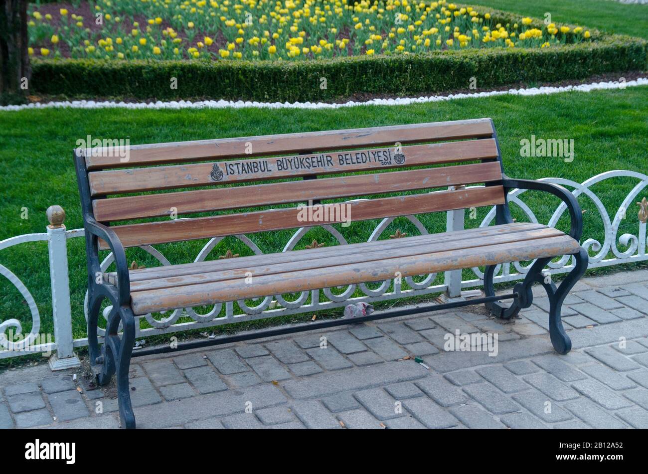 Vintage Bench on the Street Stock Photo - Alamy