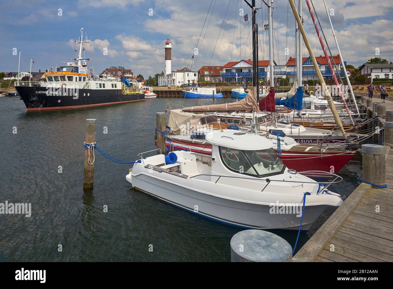 Harbor in Timmendorf with lighthouse, island Poel, Mecklenburg ...