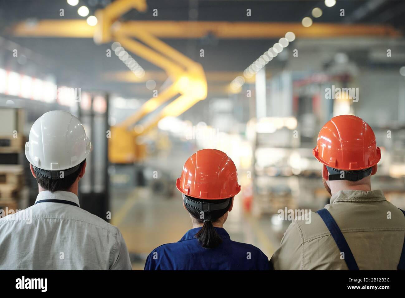 Young engineers working construction hi-res stock photography and ...