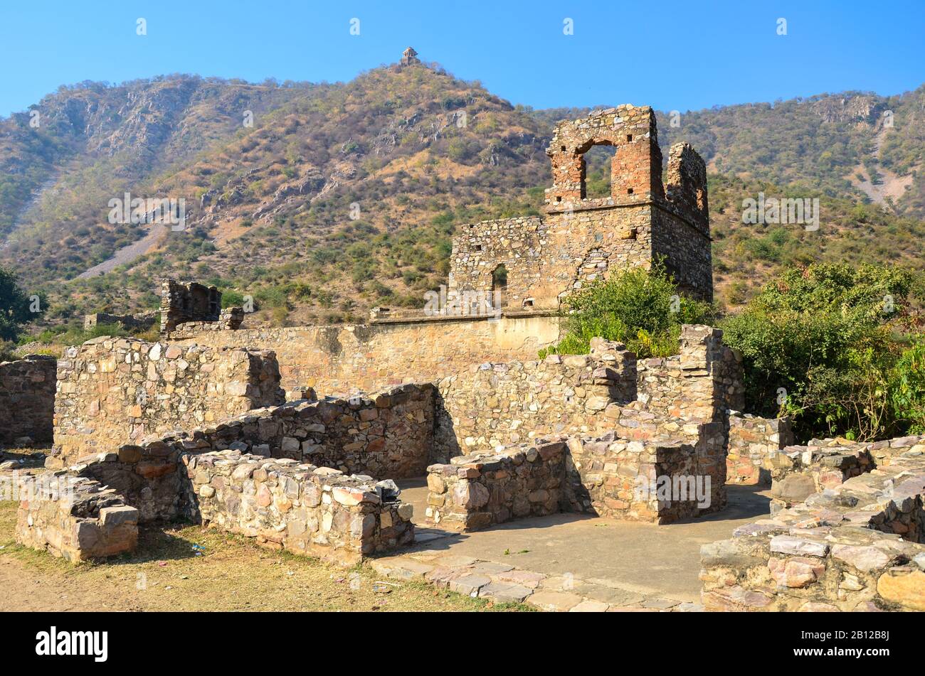 Ruins of 17th century Bhangarh Fort at Alwar Village in Rajasthan ...