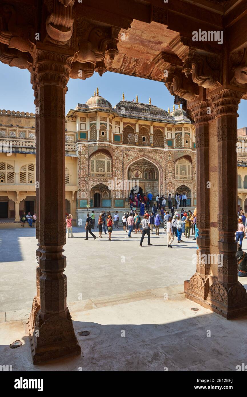 columns in Amer Fort, Jaipur, Rajasthan, India Stock Photo - Alamy