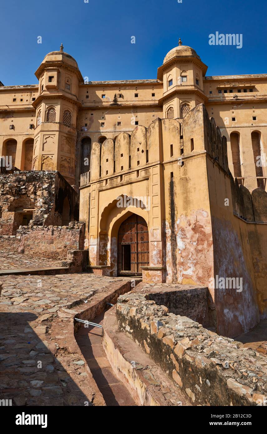 Amer fort jaipur hi-res stock photography and images - Alamy
