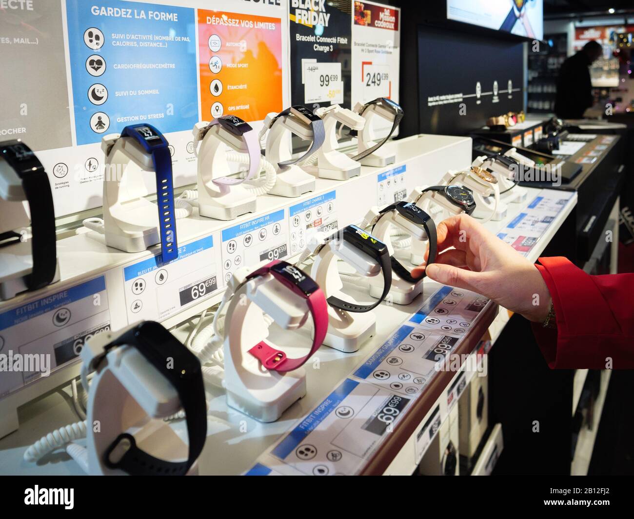 Professional woman of color in france hi-res stock photography and ...