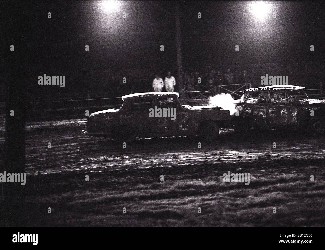 1970s, historical, banger or stock car racing, Harringay Stadium ...