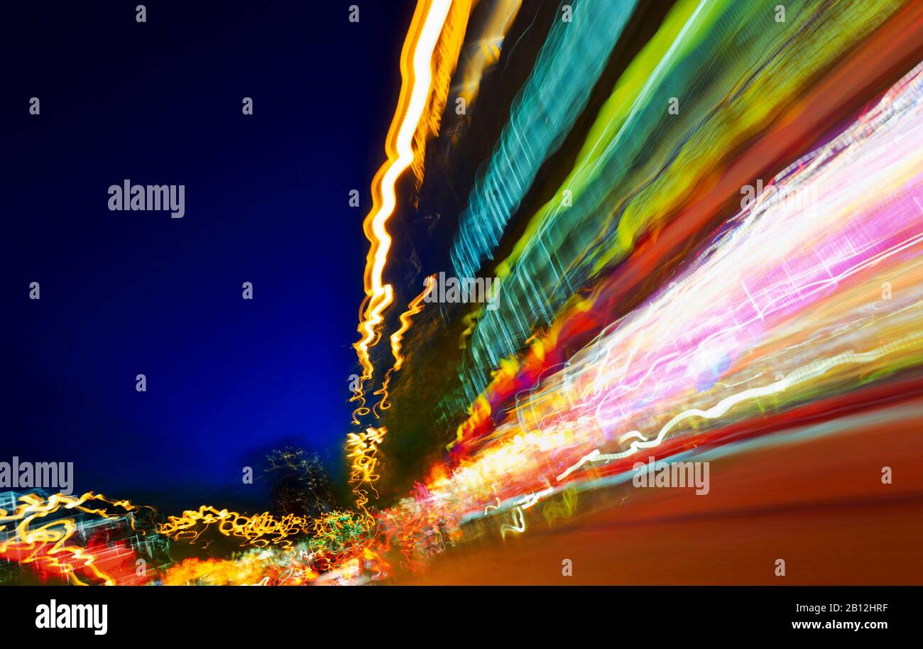 Light tracers hi-res stock photography and images - Alamy