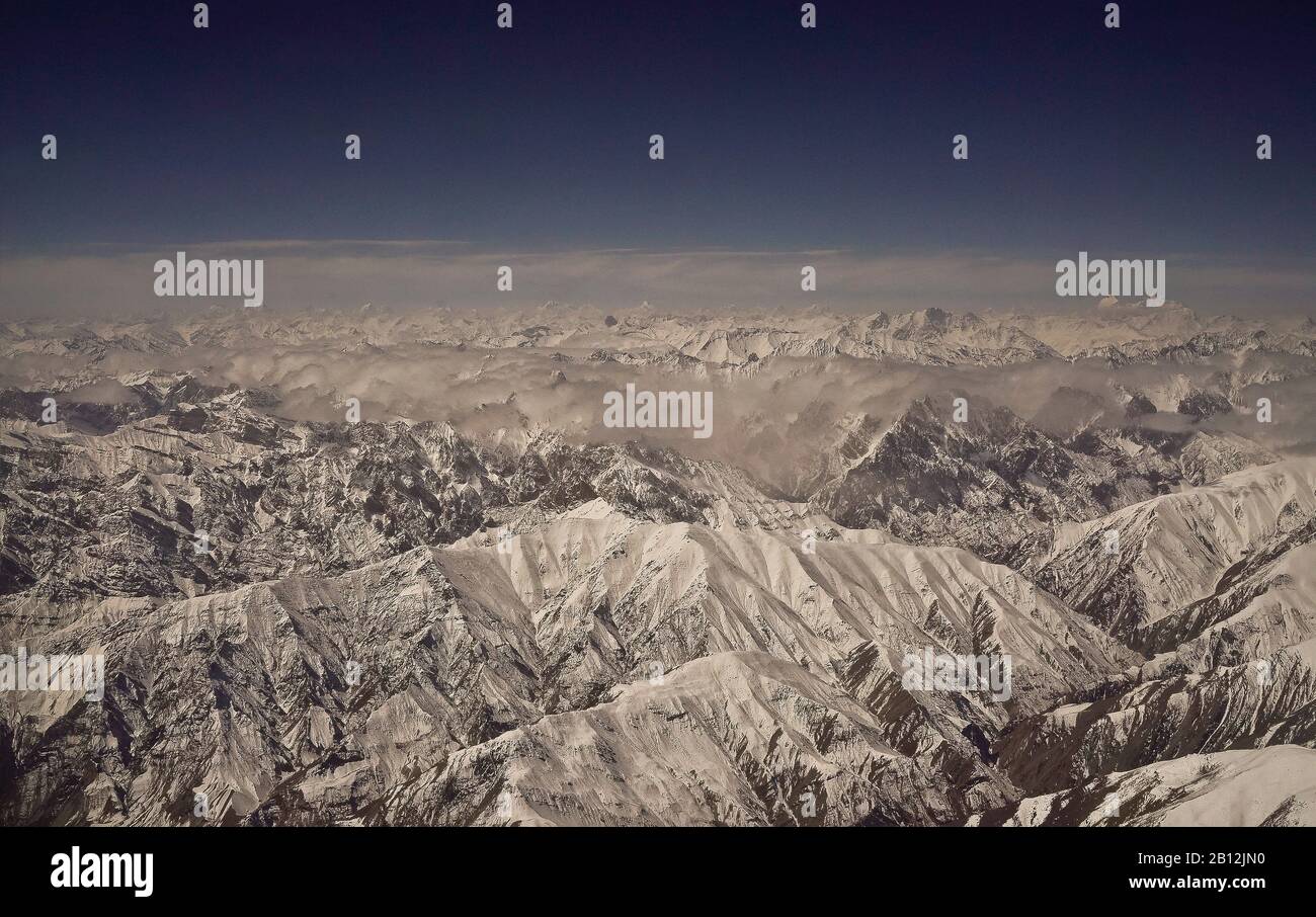 Himalayas aerial hi-res stock photography and images - Alamy