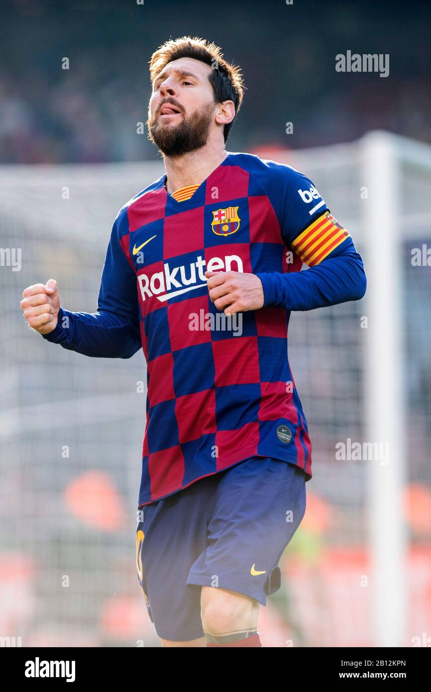 Lionel messi barcelona goal 2020 hi-res stock photography and images ...