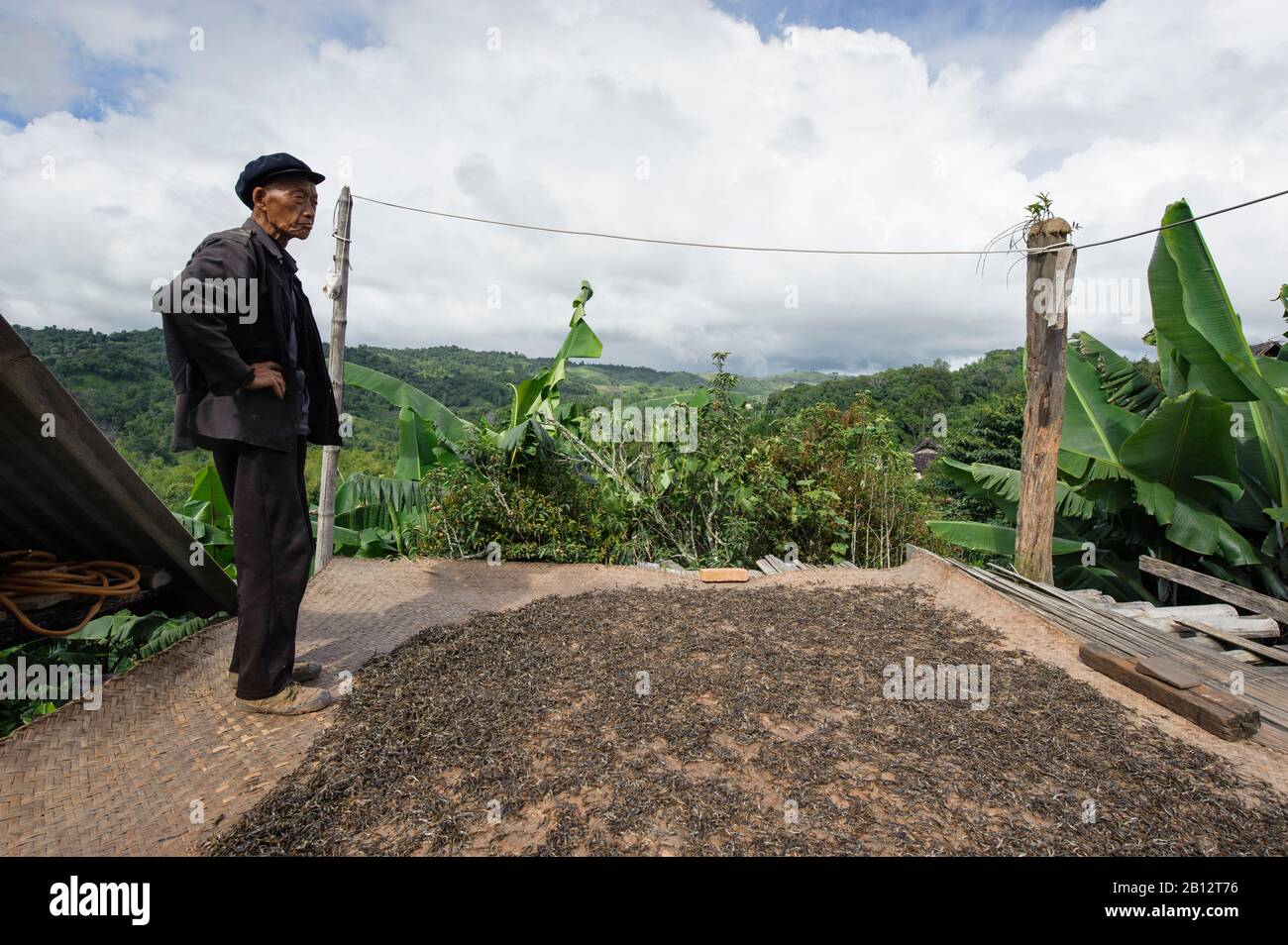 Bulang ethnic minority farmer hi-res stock photography and images - Alamy