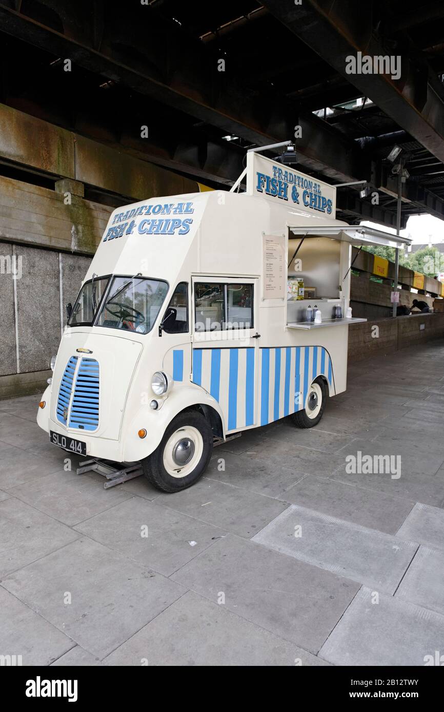 Traditional Fish & Chips vehicle,Waterloo Bridge,Festival Pier ...