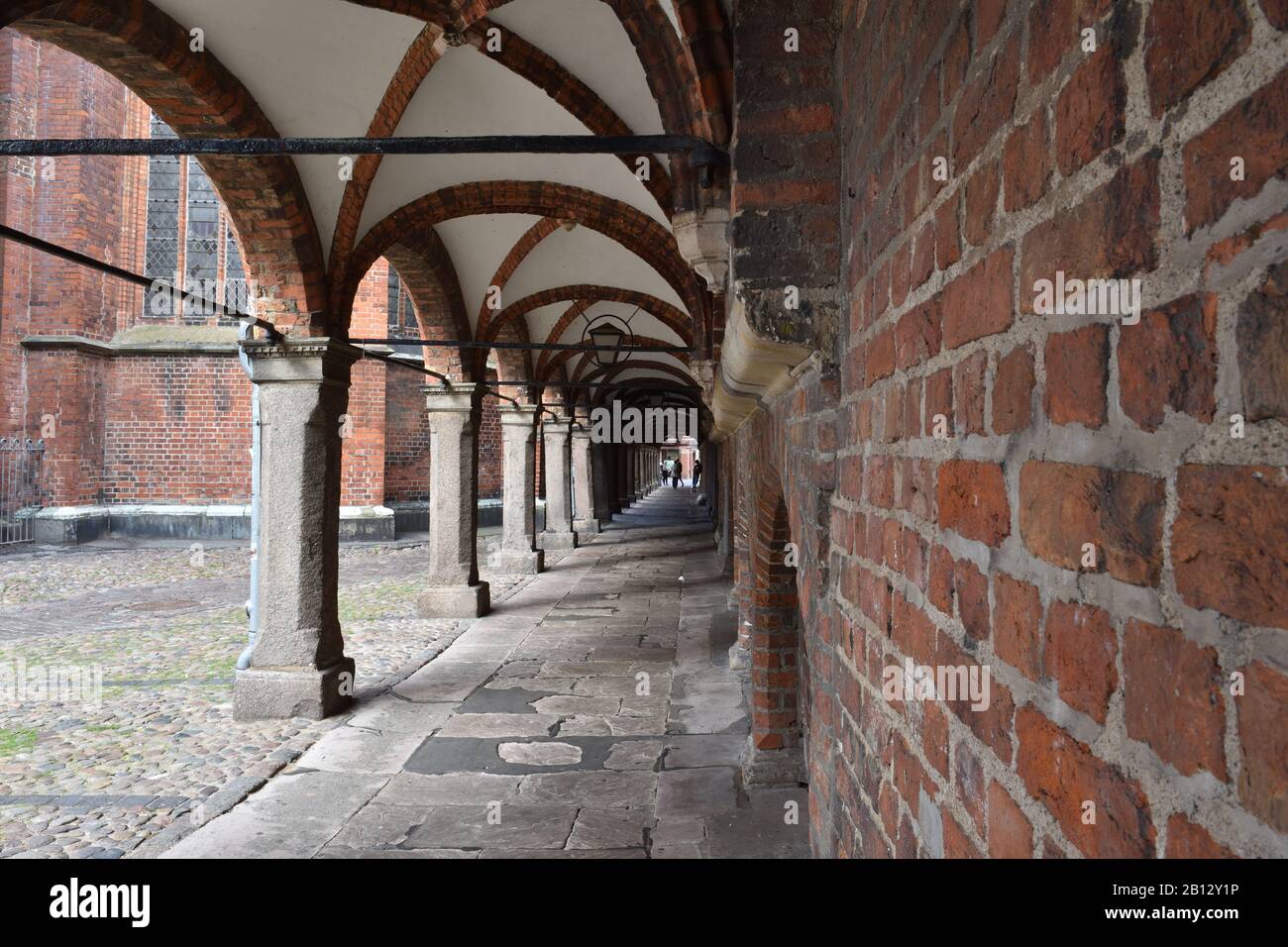 Building stands behind the church of Santa Maria in Lubeck Stock Photo ...