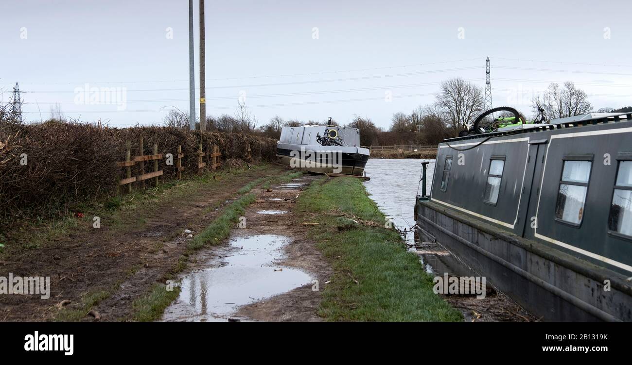 Flood fix hi-res stock photography and images - Alamy