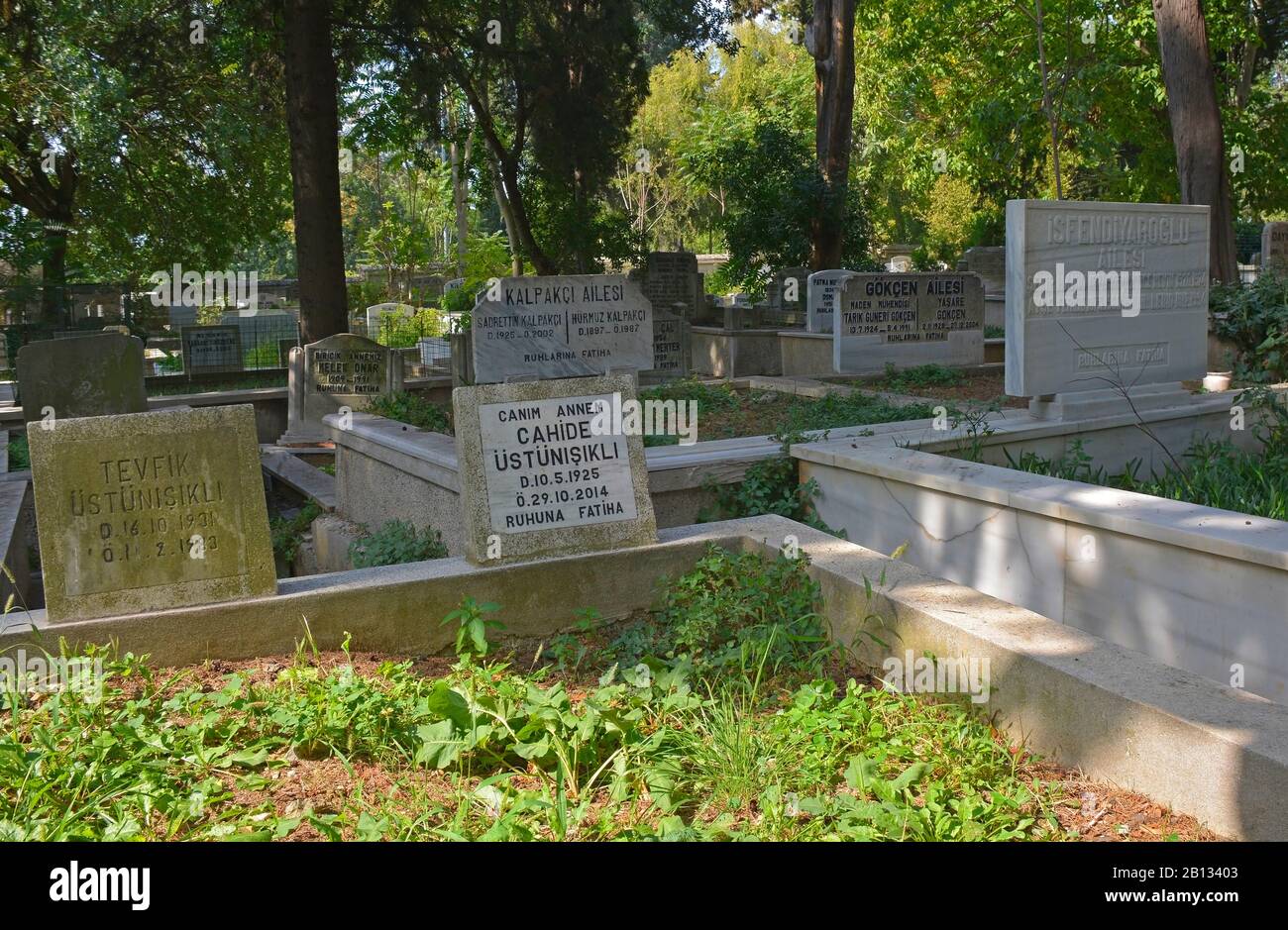 Istanbul, Turkey - September 17th 2019. Grave stones with Ottoman ...