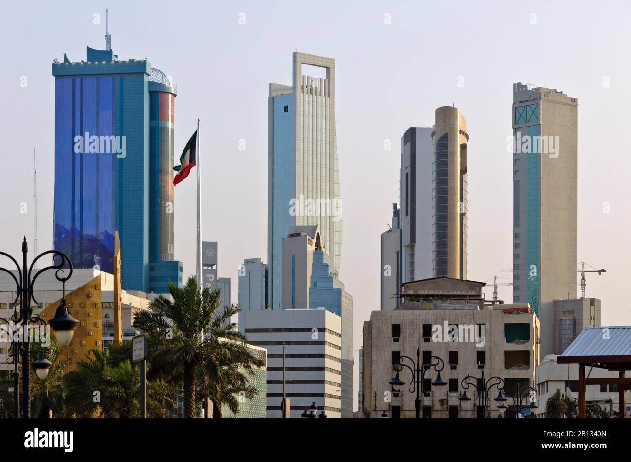 Kuwait skyline hi-res stock photography and images - Alamy