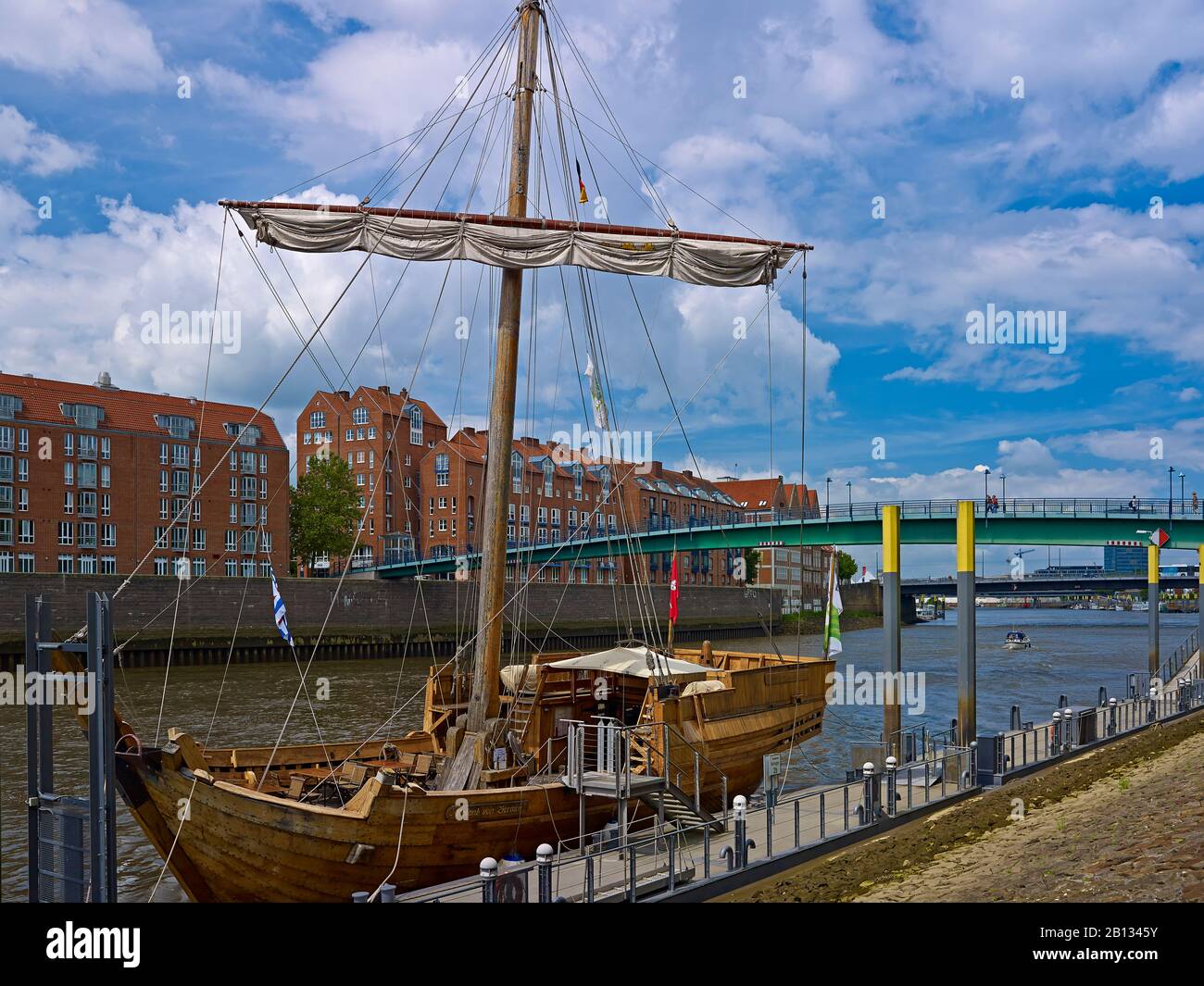 Bremen teerhof bridge hi-res stock photography and images - Alamy