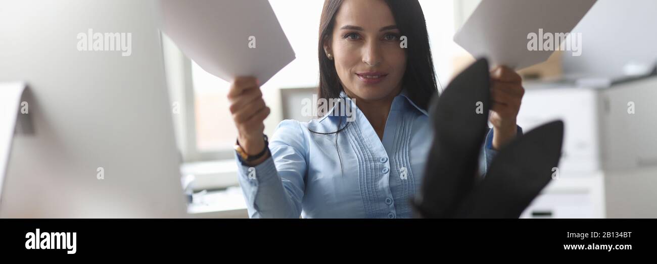 Overworked project hi-res stock photography and images - Alamy