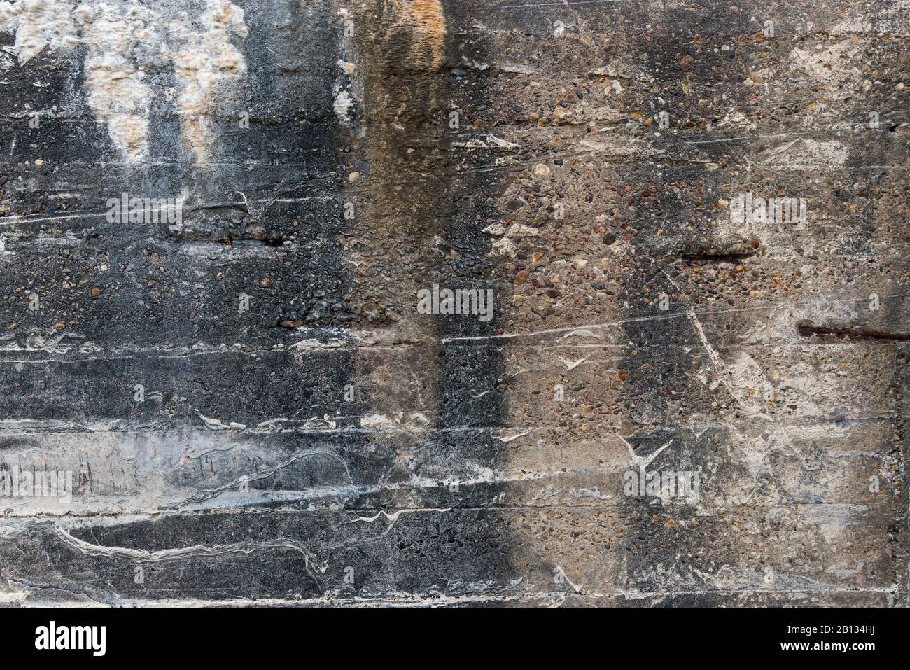 Bunker construction hi-res stock photography and images - Alamy