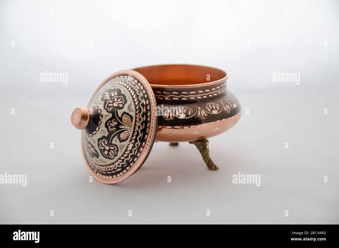 Copper Sugar Bowl Stock Photo - Alamy