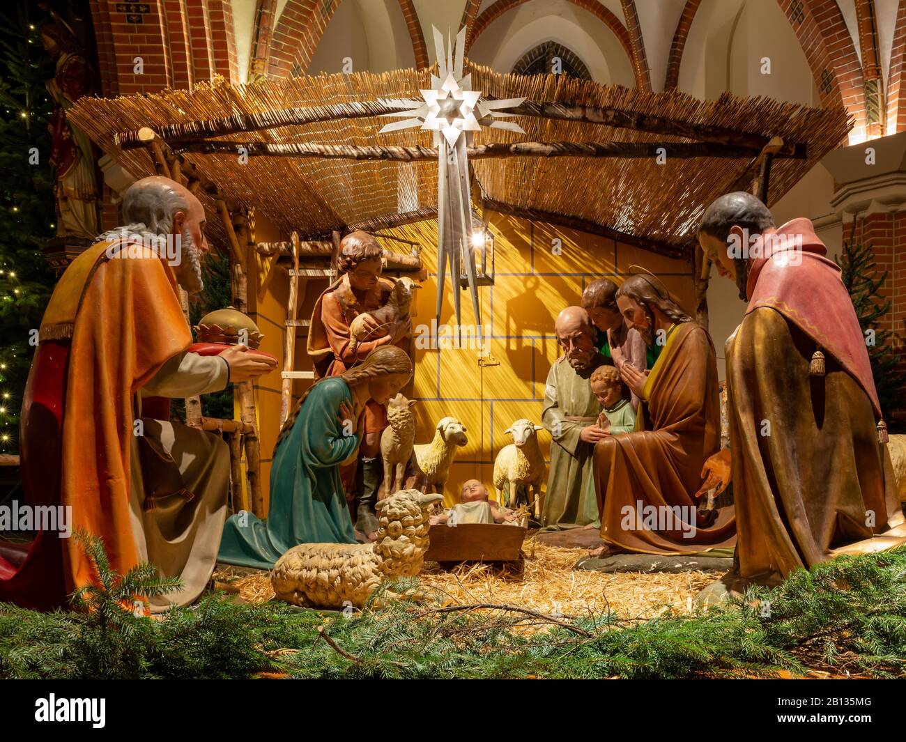 Nativity stable scene hi-res stock photography and images - Alamy