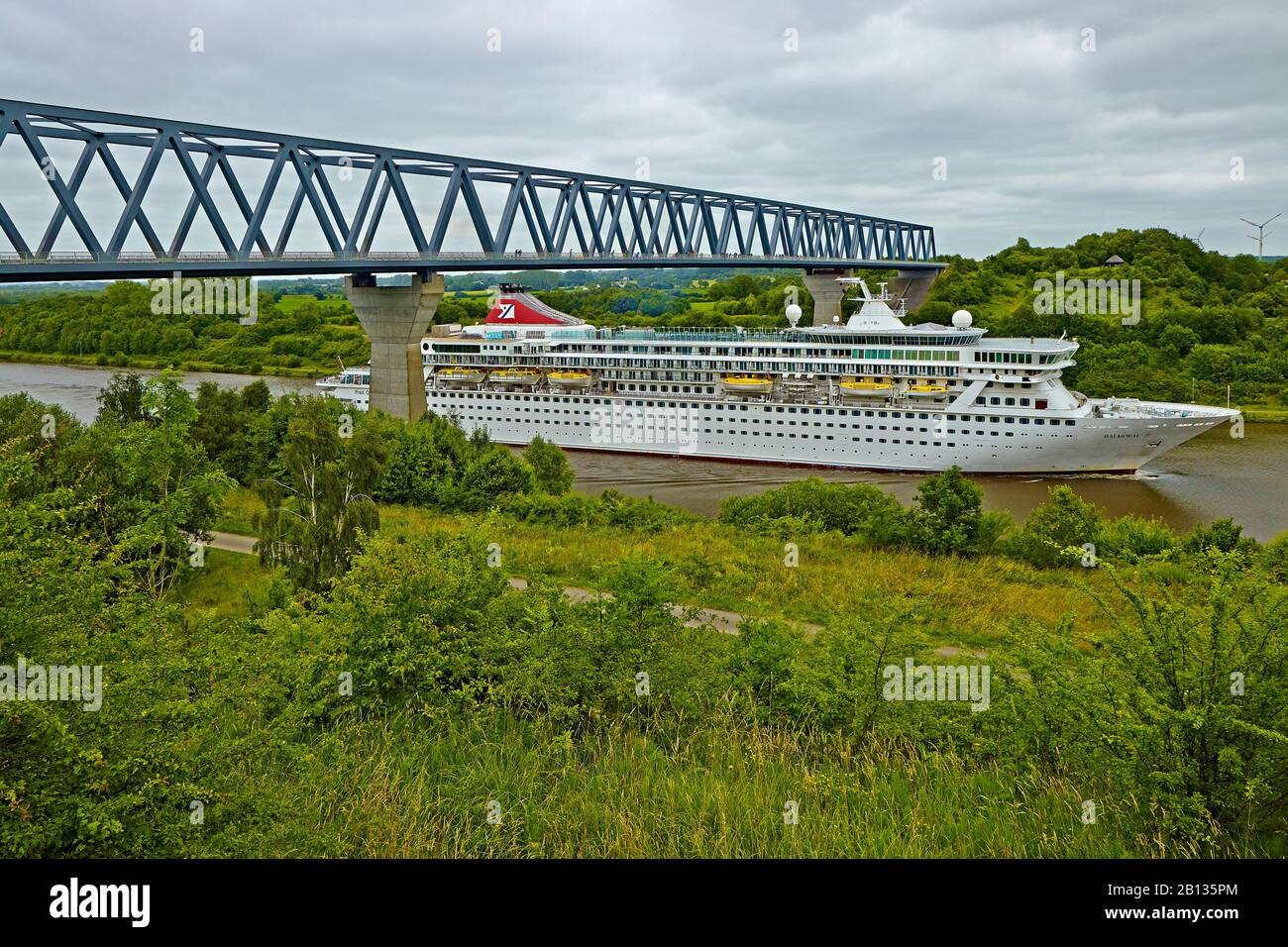 Balmoral cruise ship in the Kiel Canal near Albersdorf,district of ...
