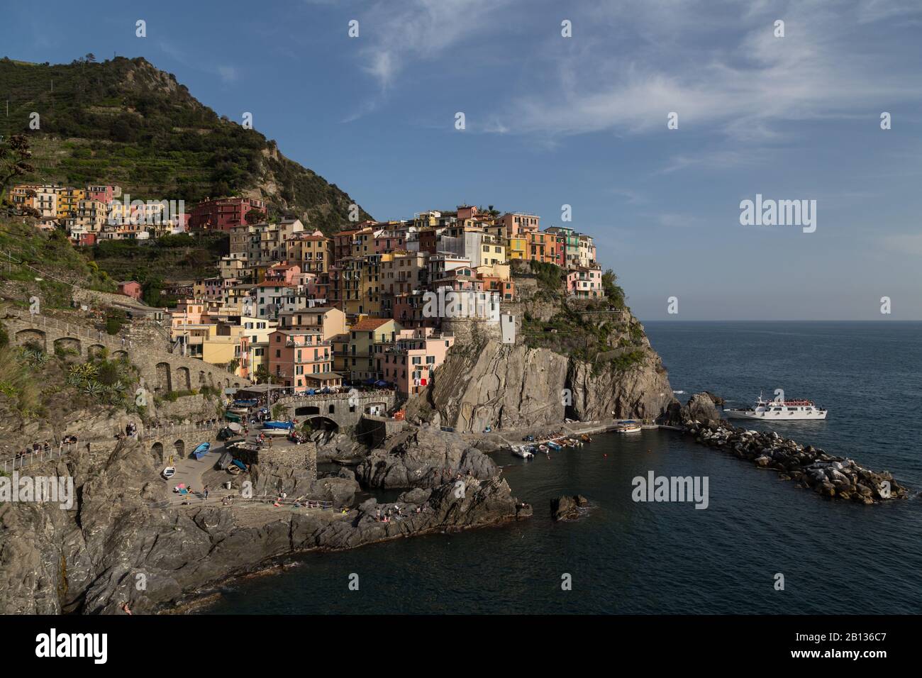 Manarola bay hi-res stock photography and images - Alamy