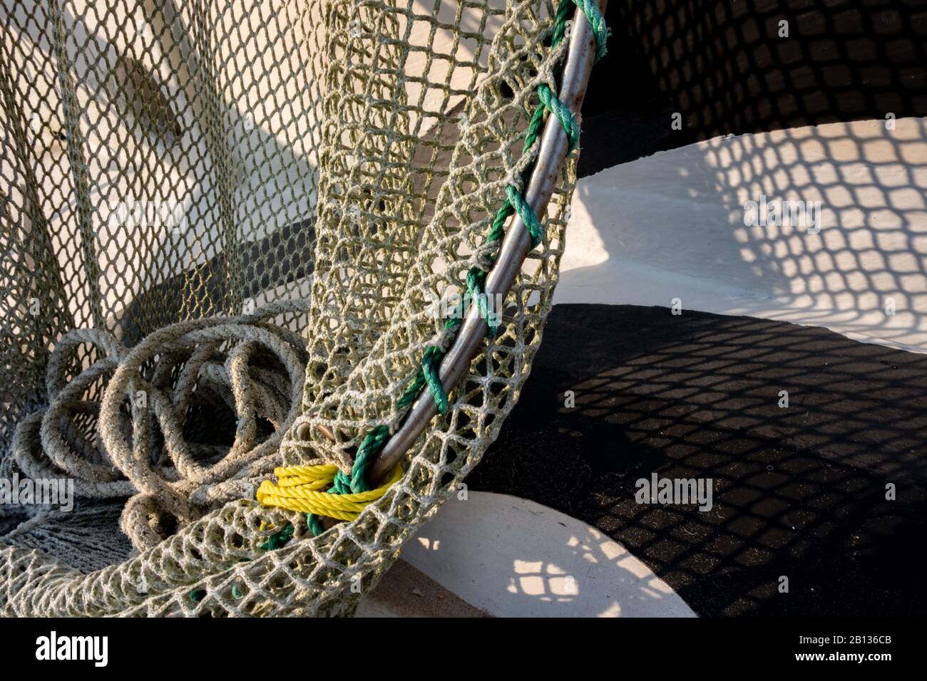 Family boat fishing hi-res stock photography and images - Alamy