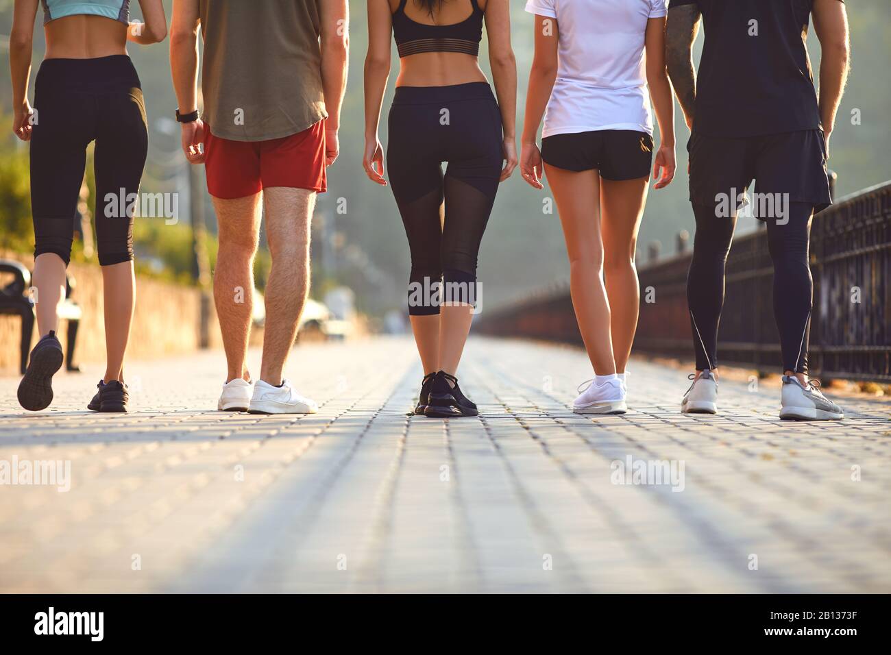 Athletes legs hi-res stock photography and images - Alamy