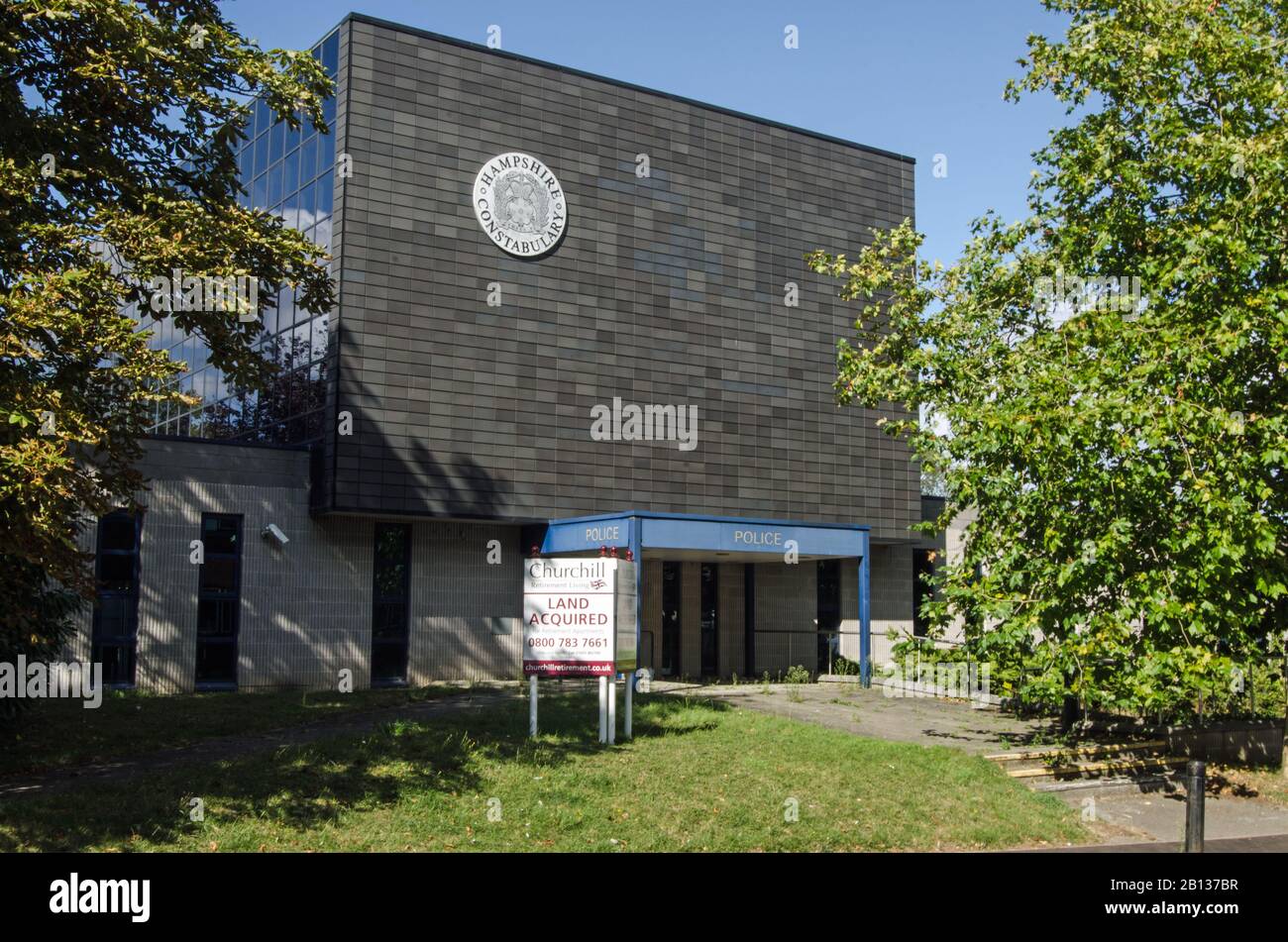 Basingstoke police station hi-res stock photography and images - Alamy