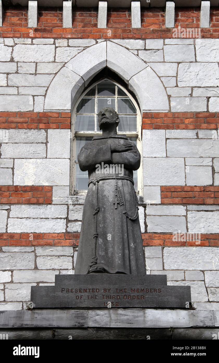 Statue of Saint Francis of Assisi in Cork Stock Photo - Alamy