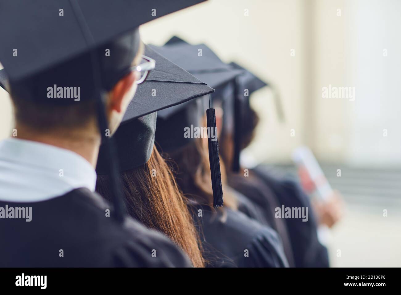 University graduates certificate hi-res stock photography and images ...