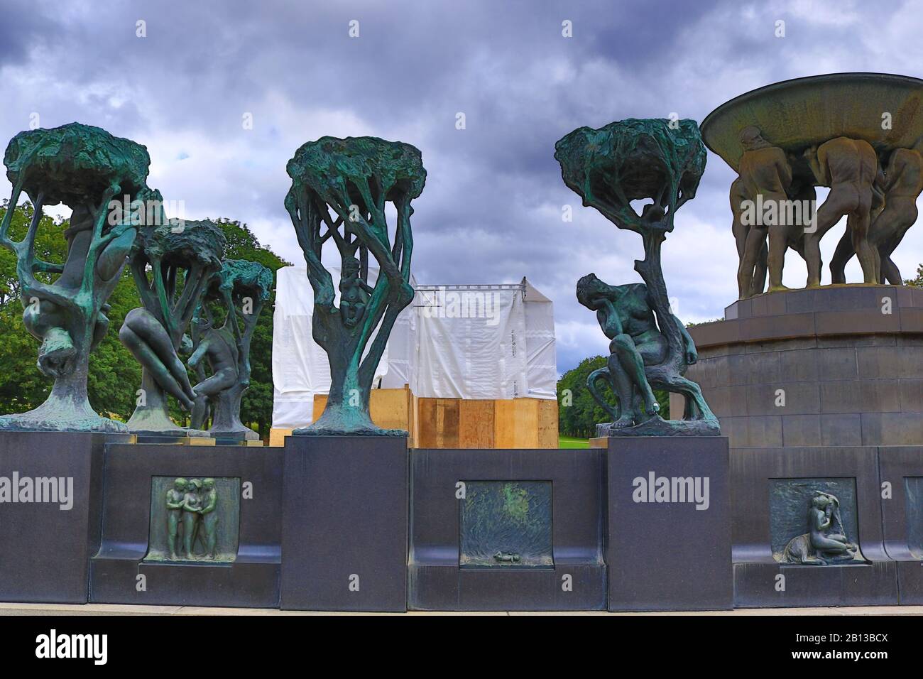 The Frogner Park on cloudy summer day. Frogner Park with Vigeland ...