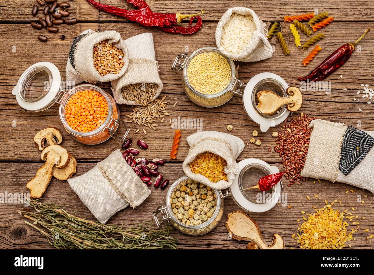 Zero waste food shopping concept. Cereals, pasta, legumes, dried ...