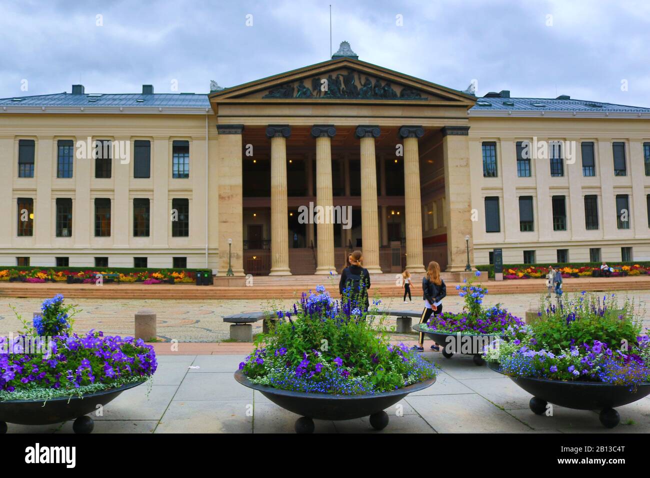 Building of the norwegian university oslo hi-res stock photography and ...