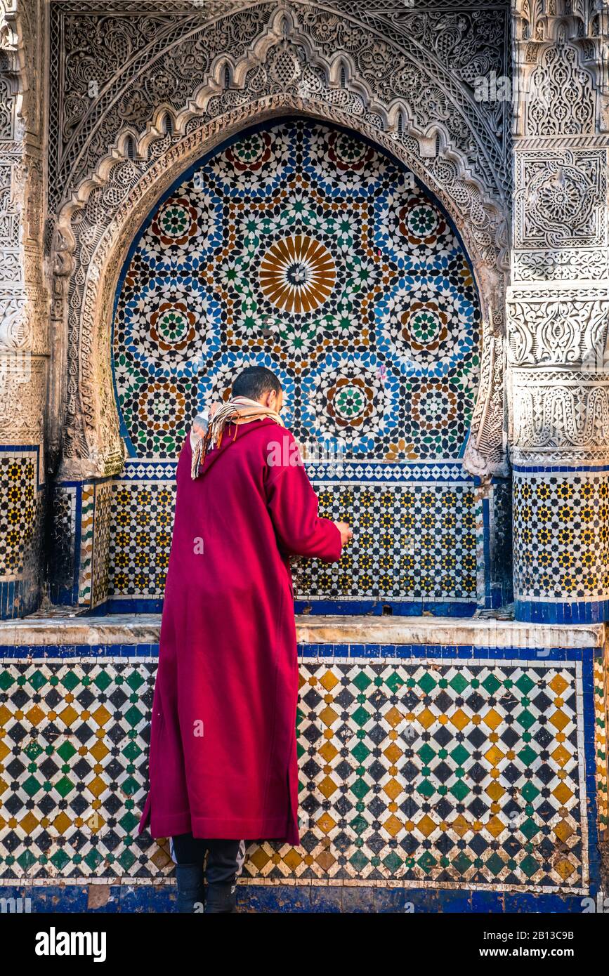 Souk marrakech hi-res stock photography and images - Alamy