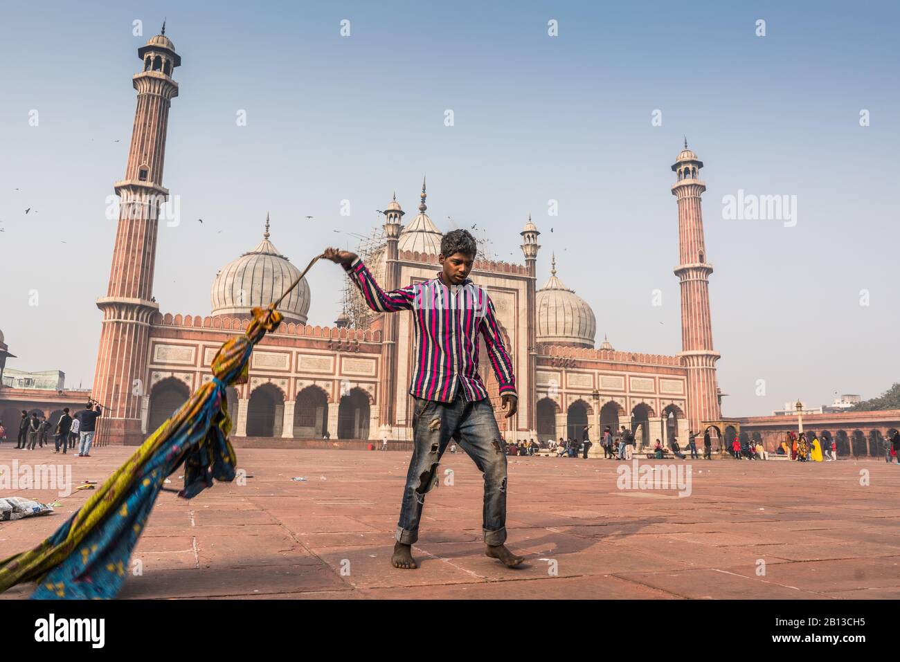 garbage man, Jama Masjid, India, Asia Stock Photo - Alamy
