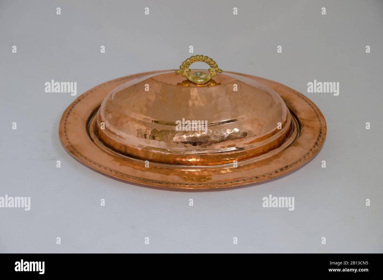 Copper Dinner Plate Stock Photo - Alamy