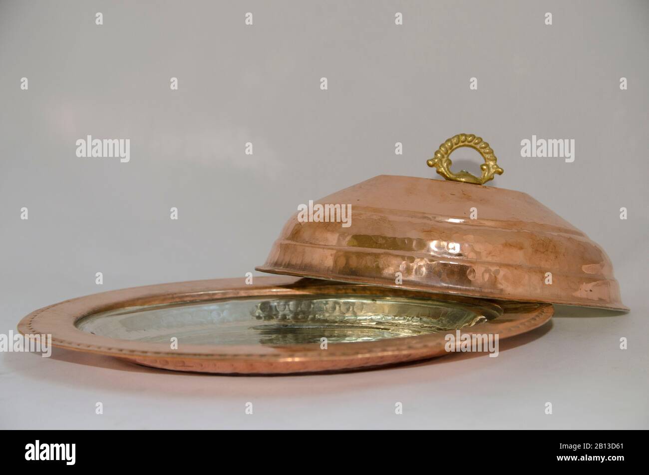 Copper Dinner Plate Stock Photo - Alamy