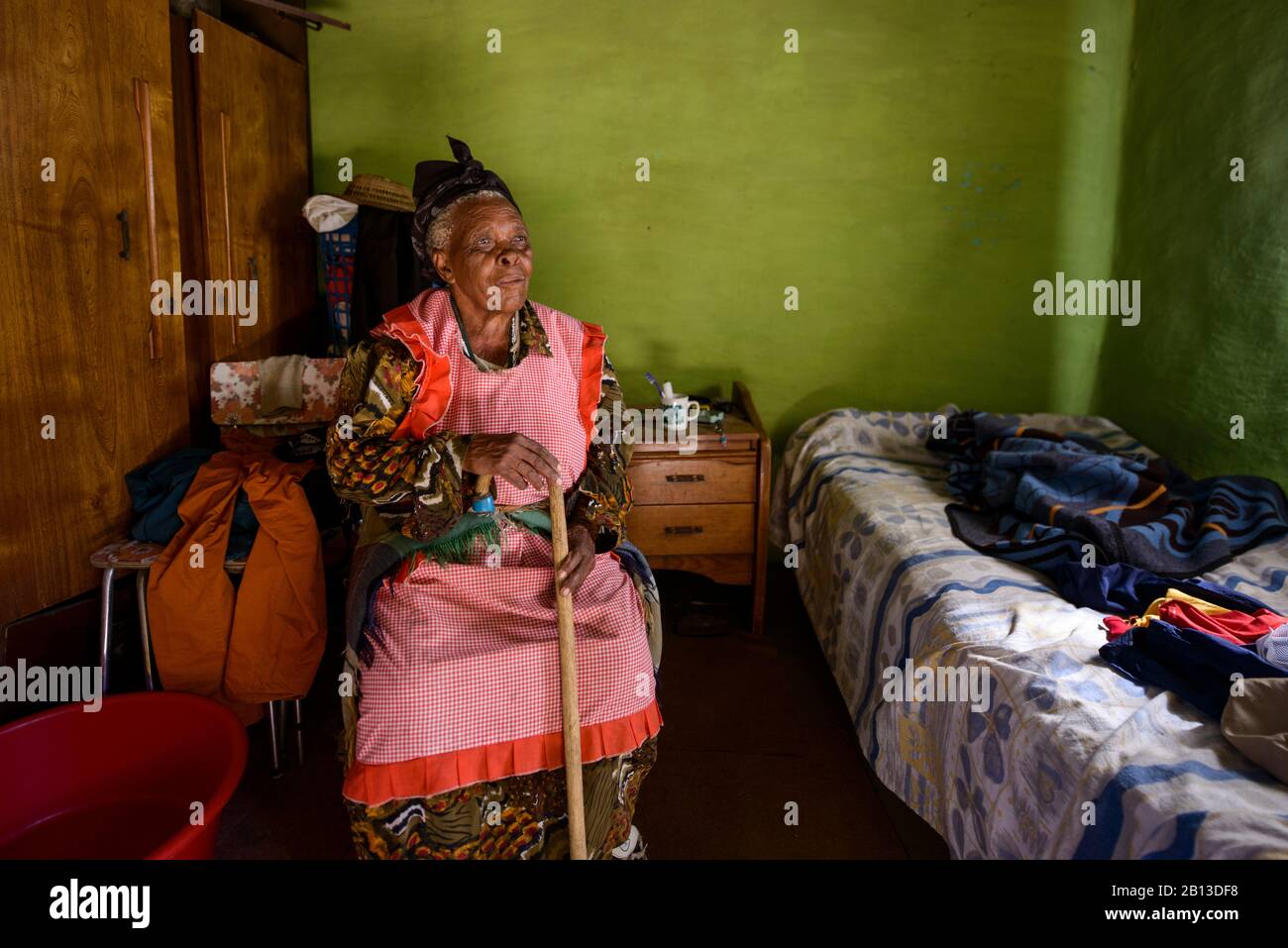 Sotho woman hi-res stock photography and images - Alamy