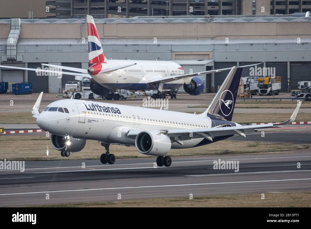 Lufthansa Airbus A320 Neo Aircraft on approach to the southern runway ...