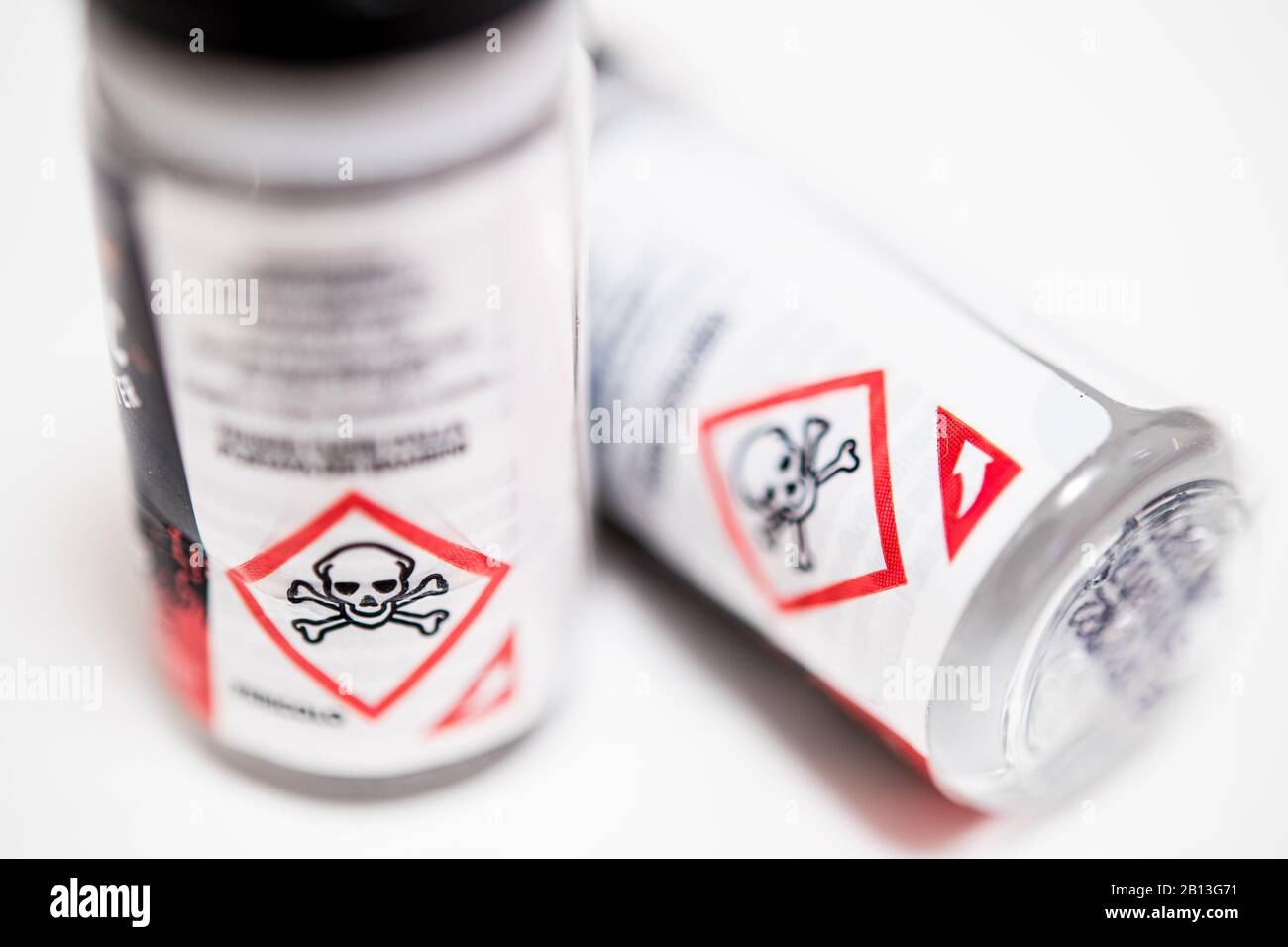 Poison Symbol On Bottle Hazard Symbol Bottle Hi Res Stock Photography