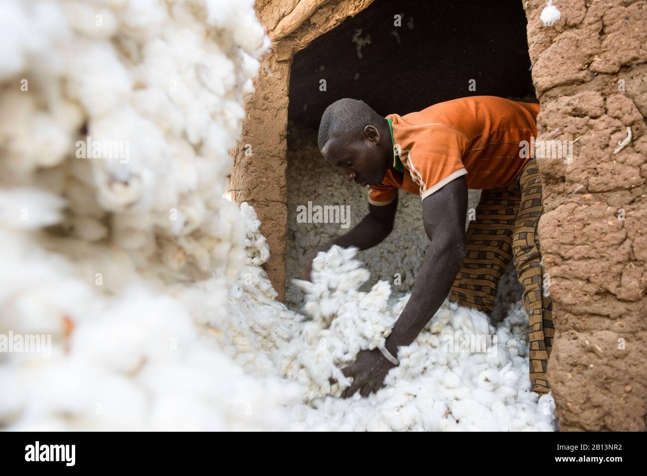 Work on ivory hi-res stock photography and images - Alamy