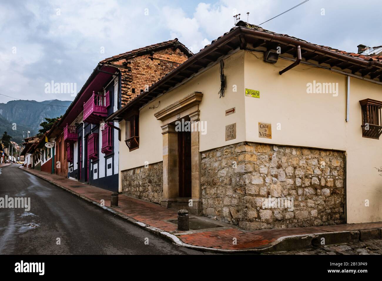 La Candelaria, the historic center of Bogotá, on a cloudy day, with ...