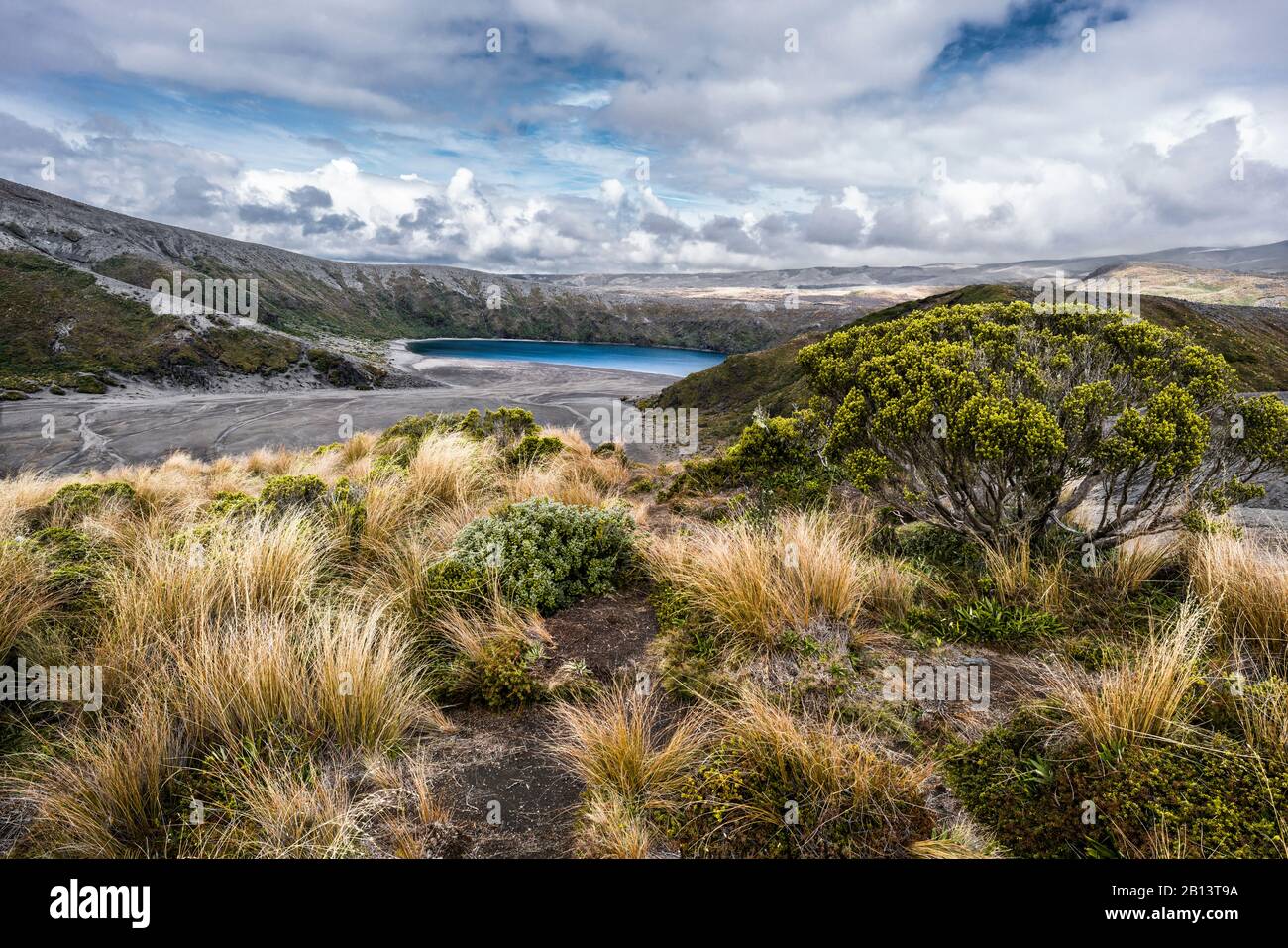 Unesco world heritage sight tongariro national park hi-res stock ...